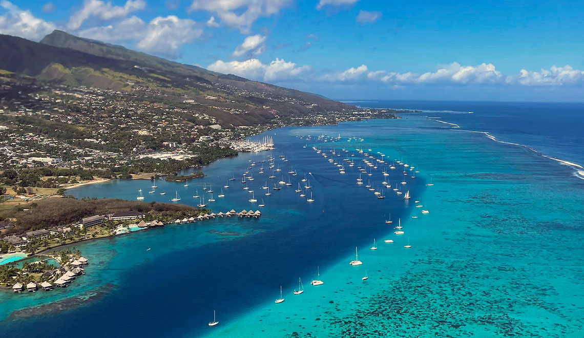 Adventure Cruise Ships in Polynesia - LiveAboard.com