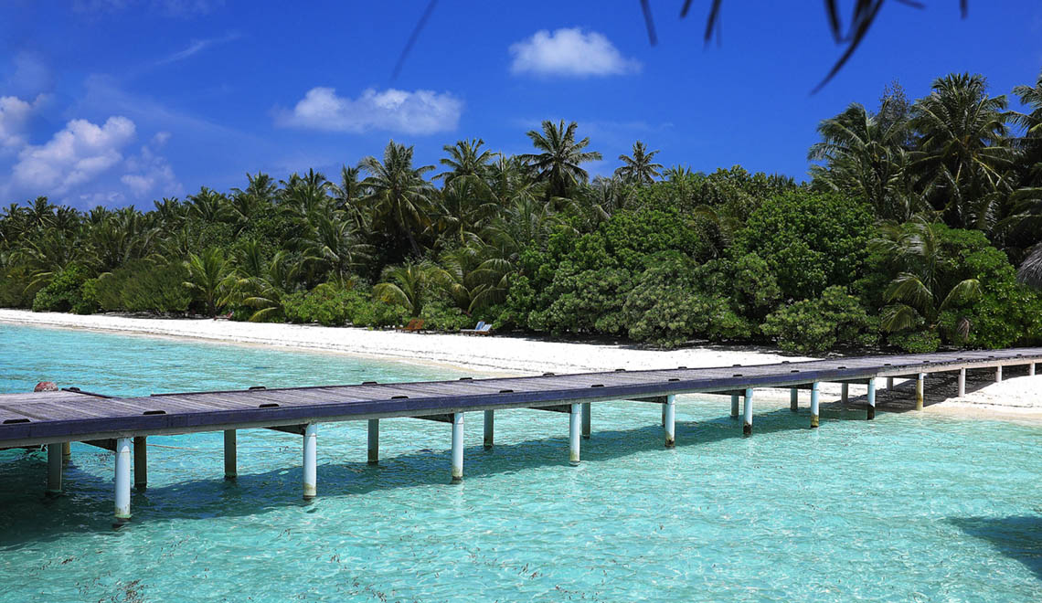 Adventure Cruise Ships in Meemu Atoll, Maldives - LiveAboard.com
