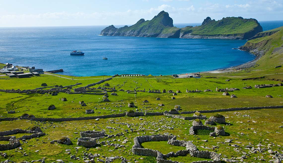2 Cruise Ships in Outer Hebrides, Scotland - LiveAboard.com