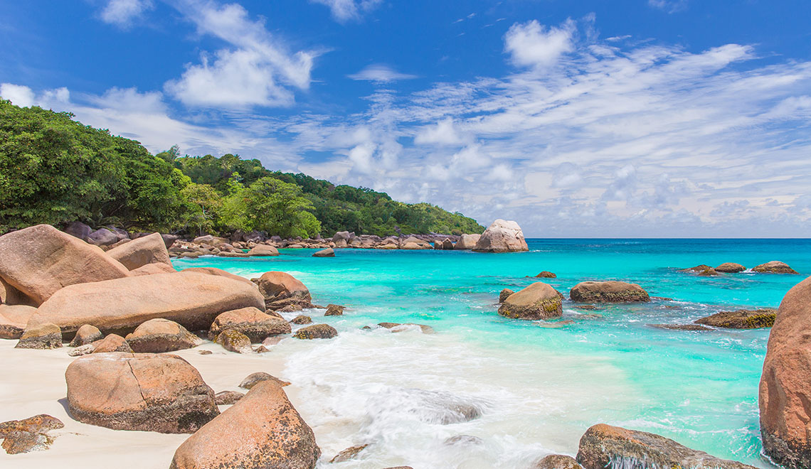 3 Croisières à L’île de Praslin, Seychelles - LiveAboard.com
