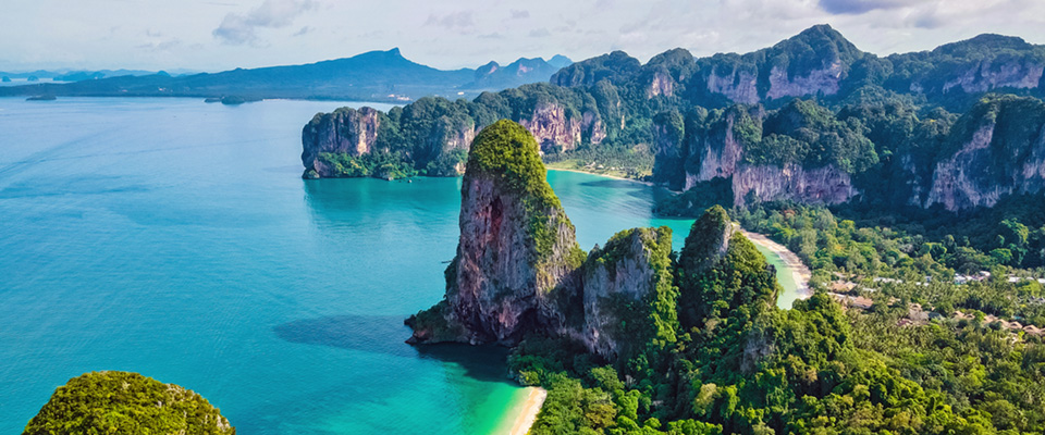 Adventure Cruise Ships in Railay Beach, Thailand - LiveAboard.com