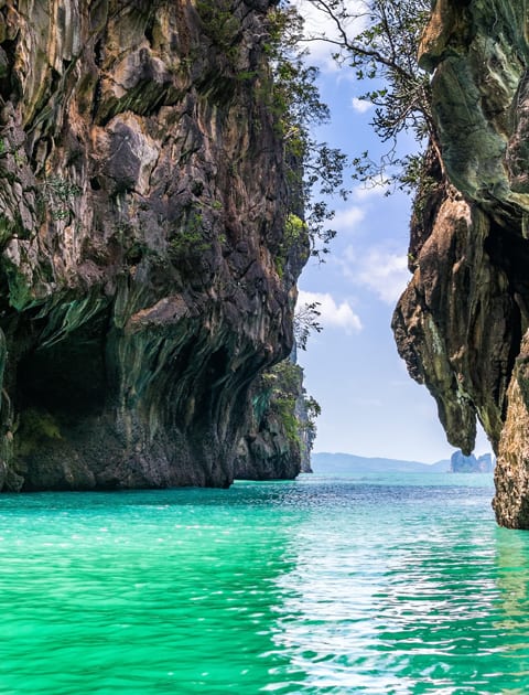 Krabi Liveaboard Diving